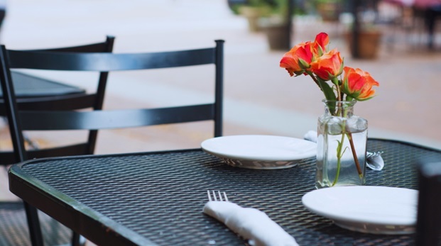 Transform Your Restaurant with Commercial Outdoor Furniture